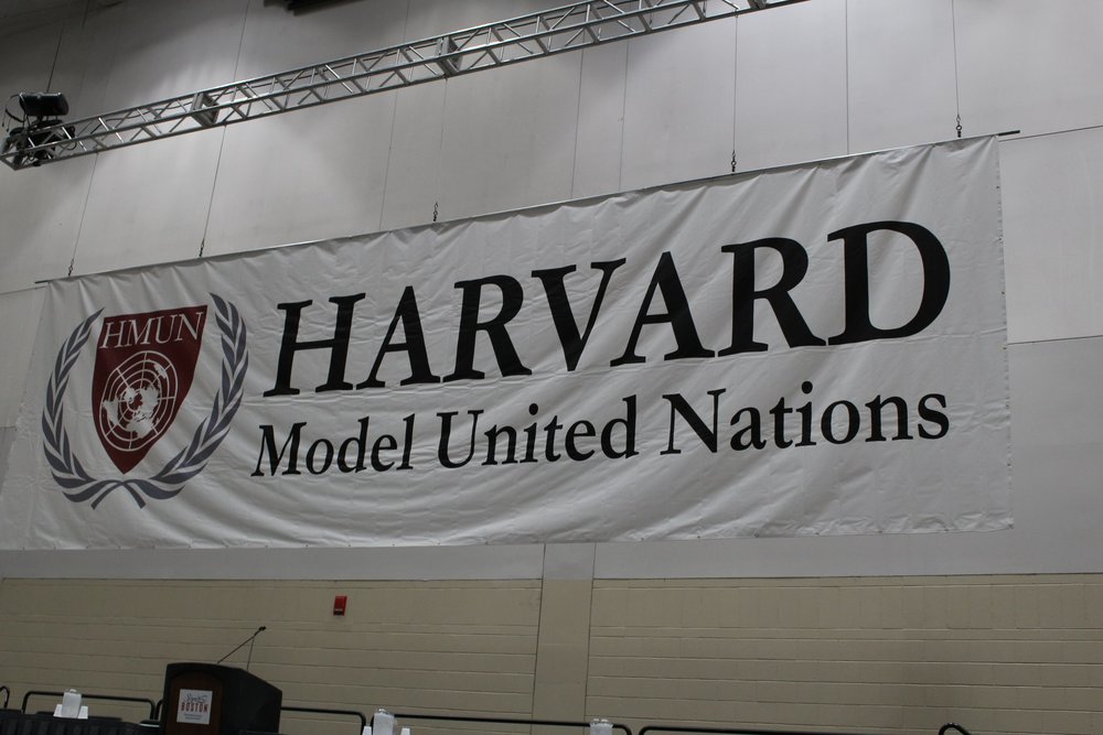 Alunos do Estado participam do Harvard Model United Nations 2024 ...