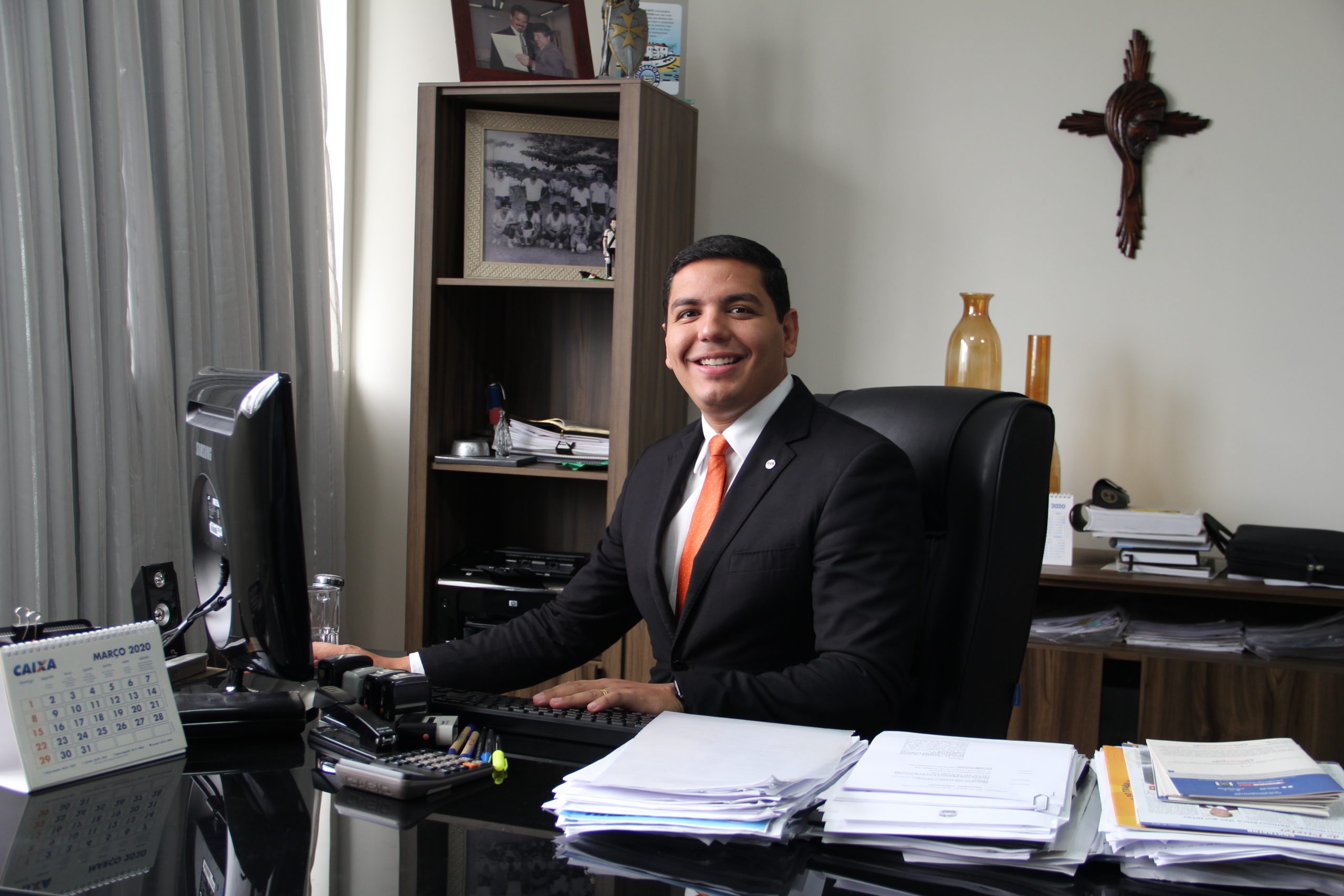 Diferença entre contrato CLT e PJ – Revista Ekletica