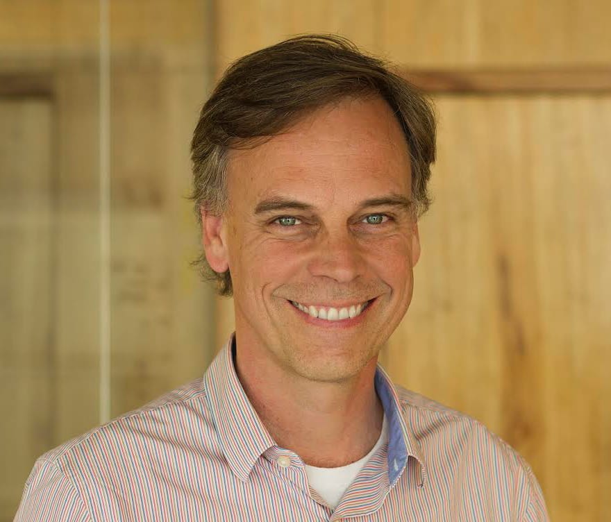 Jornada para a excelência com o fundador do movimento capitalismo ...