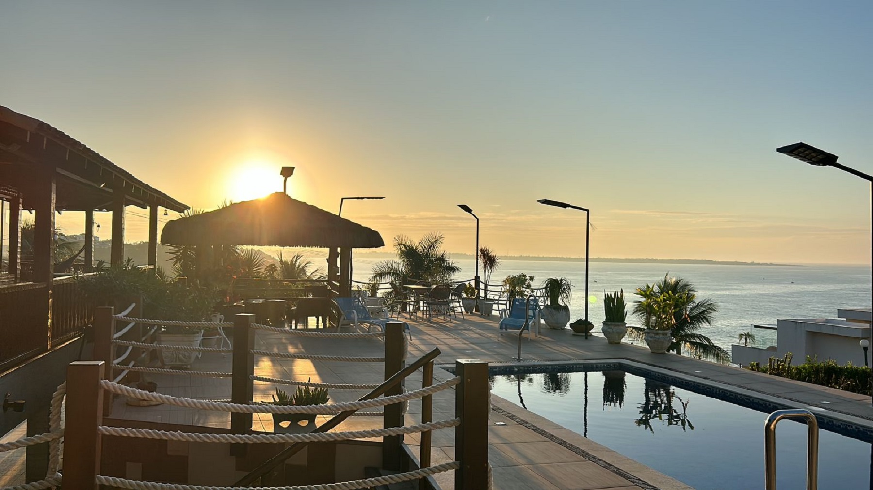 RE/MAX MAR AZUL promove open house na luxuosa residência projetada por ...