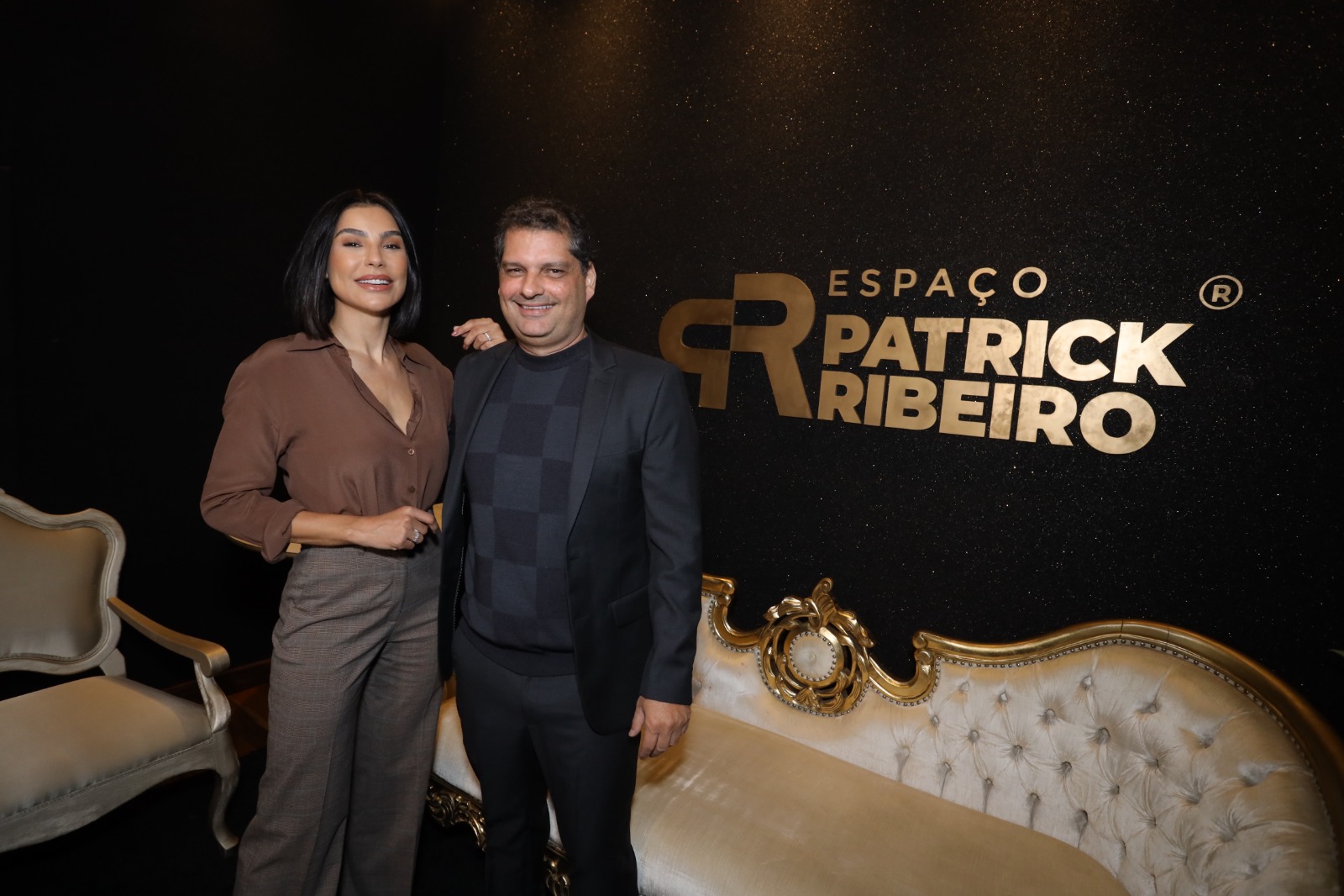Patrick Ribeiro Leva Cintia Chagas para Turnê Internacional – Revista Ekletica