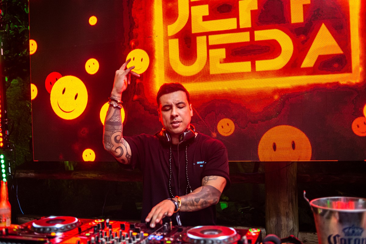 Feriado com Trio de DJs em Festa Sunset no Beach Club TantraVitória – Revista Ekletica