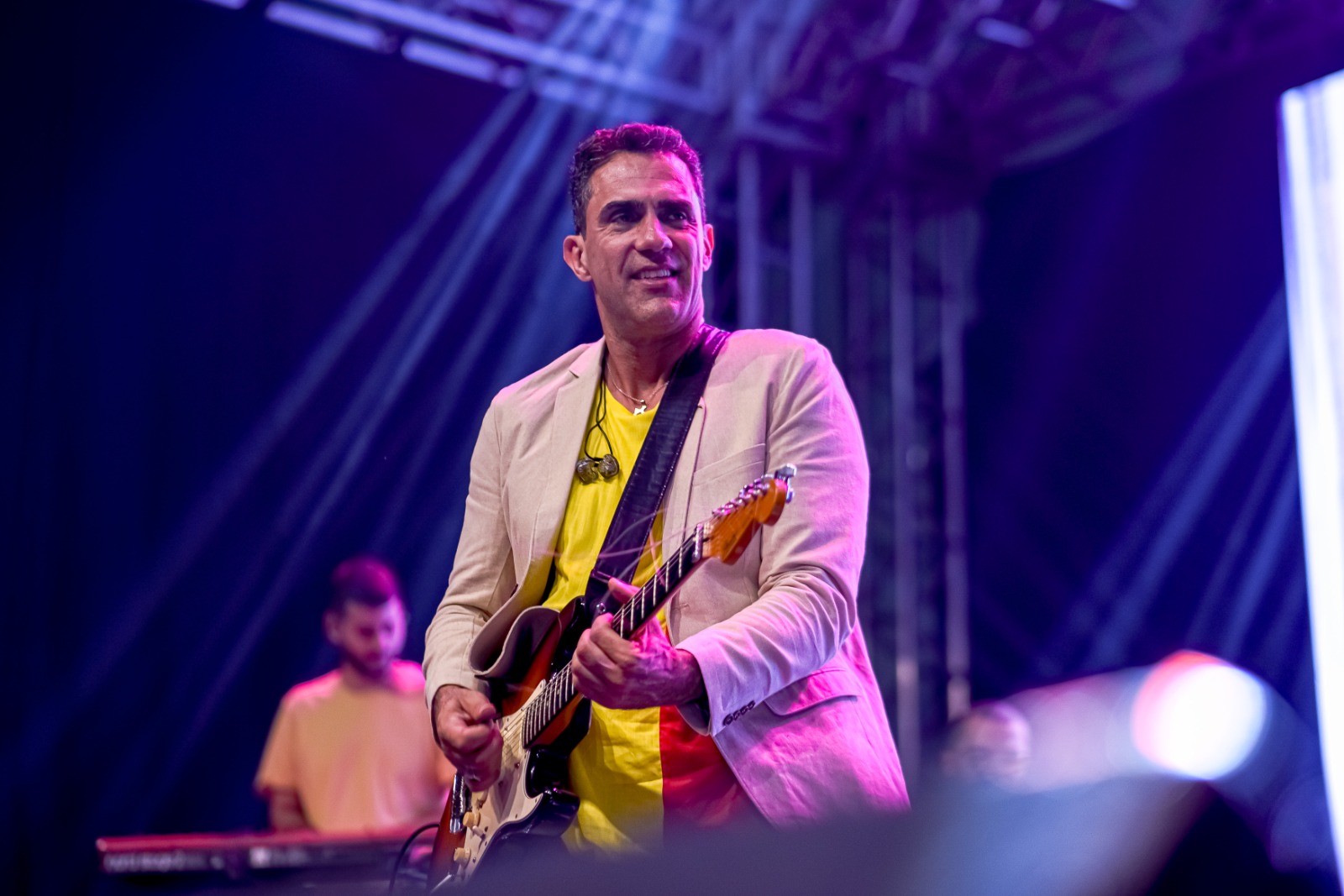 Rodrigo CX Lança “Bossa-Reggae”: A Fusão Inédita da Bossa Nova com o ...