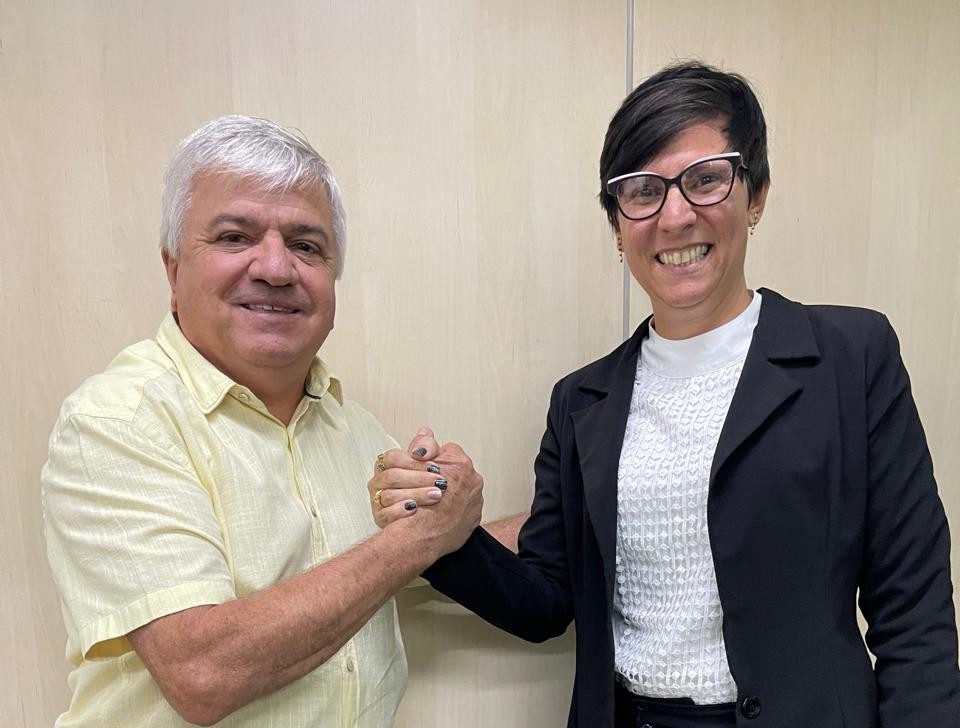 Eliane Turini Assume Presidência do PSB em Vargem Alta – Revista Ekletica